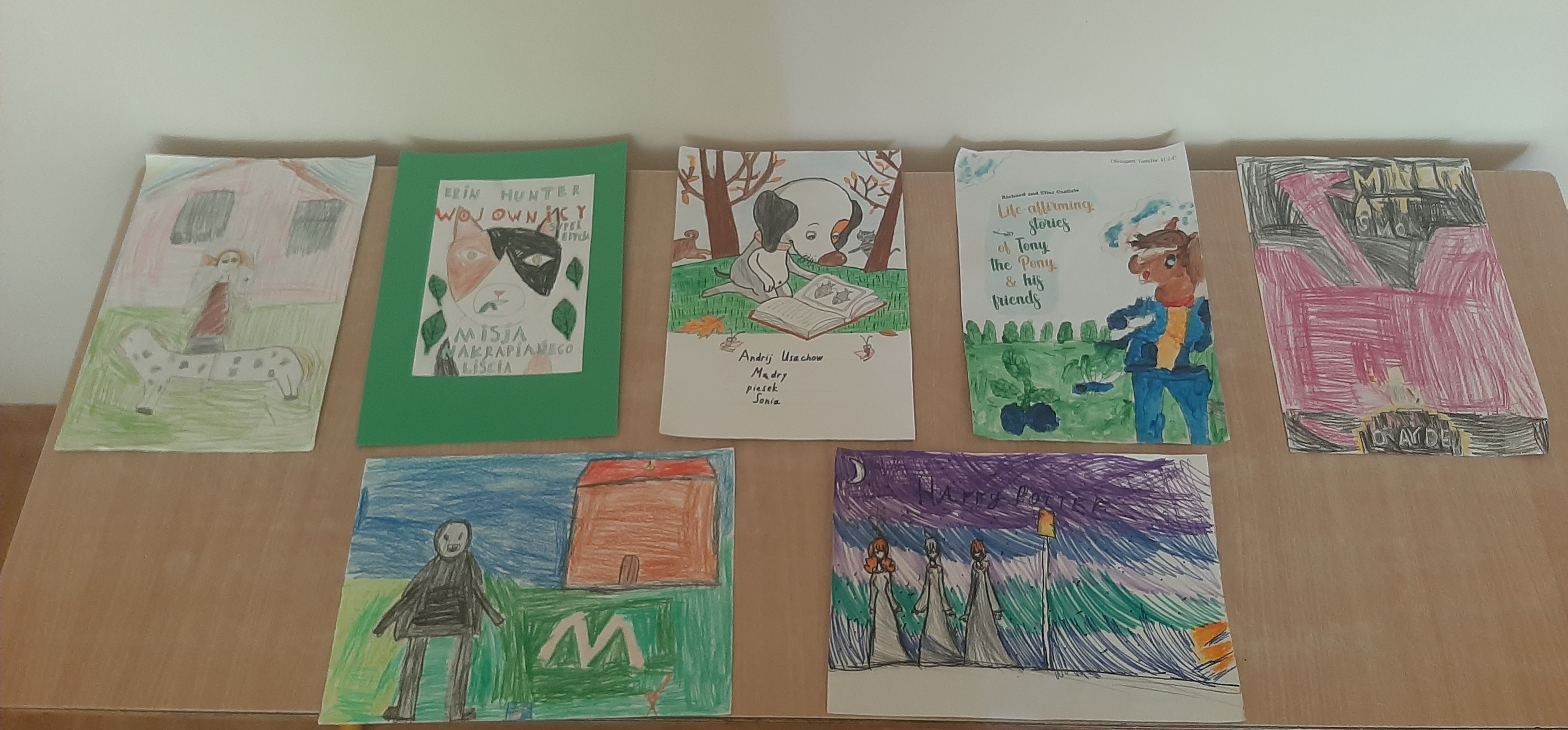Konkurs plastyczny pt. „Okładka mojej ulubionej książki” - Szkoła podstawowa nr 95 w Krakowie